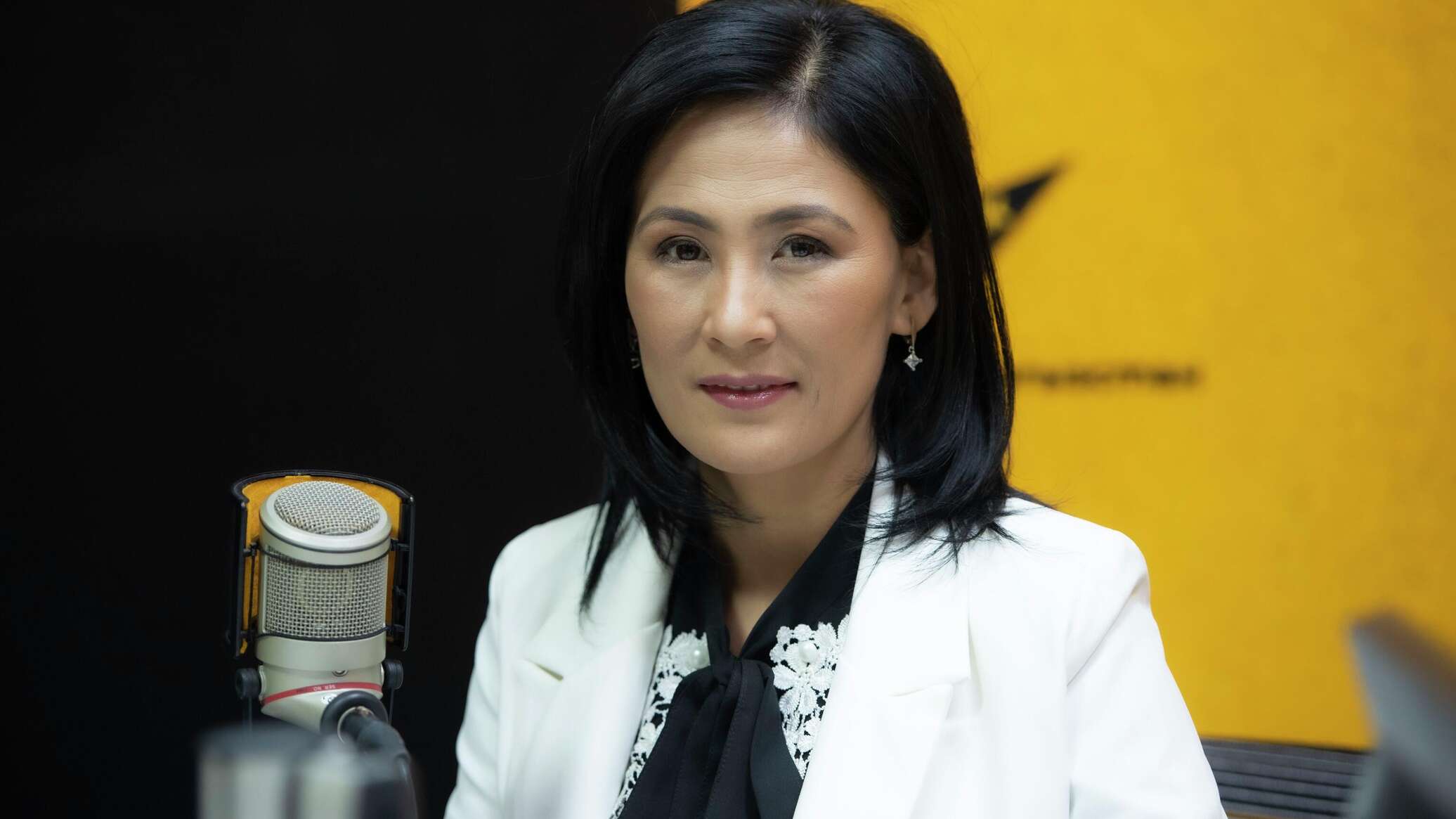 Чотонова: "Карагыз" тасмасын алгач Кыргызстанда көрсөтүүгө тыюу ...